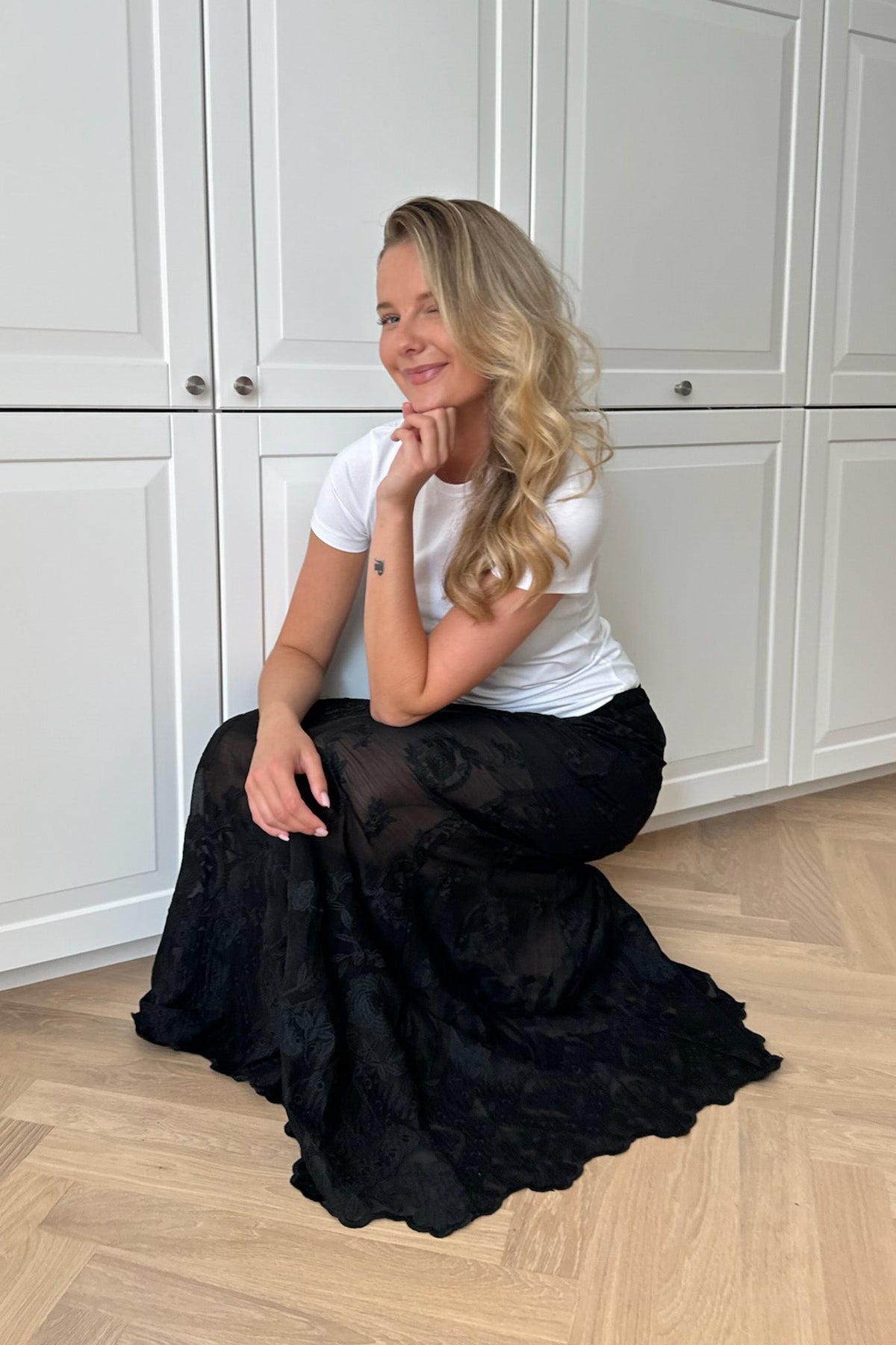 BYIC - Ellinor Lace Maxi Skirt Vintage Black - Smuk