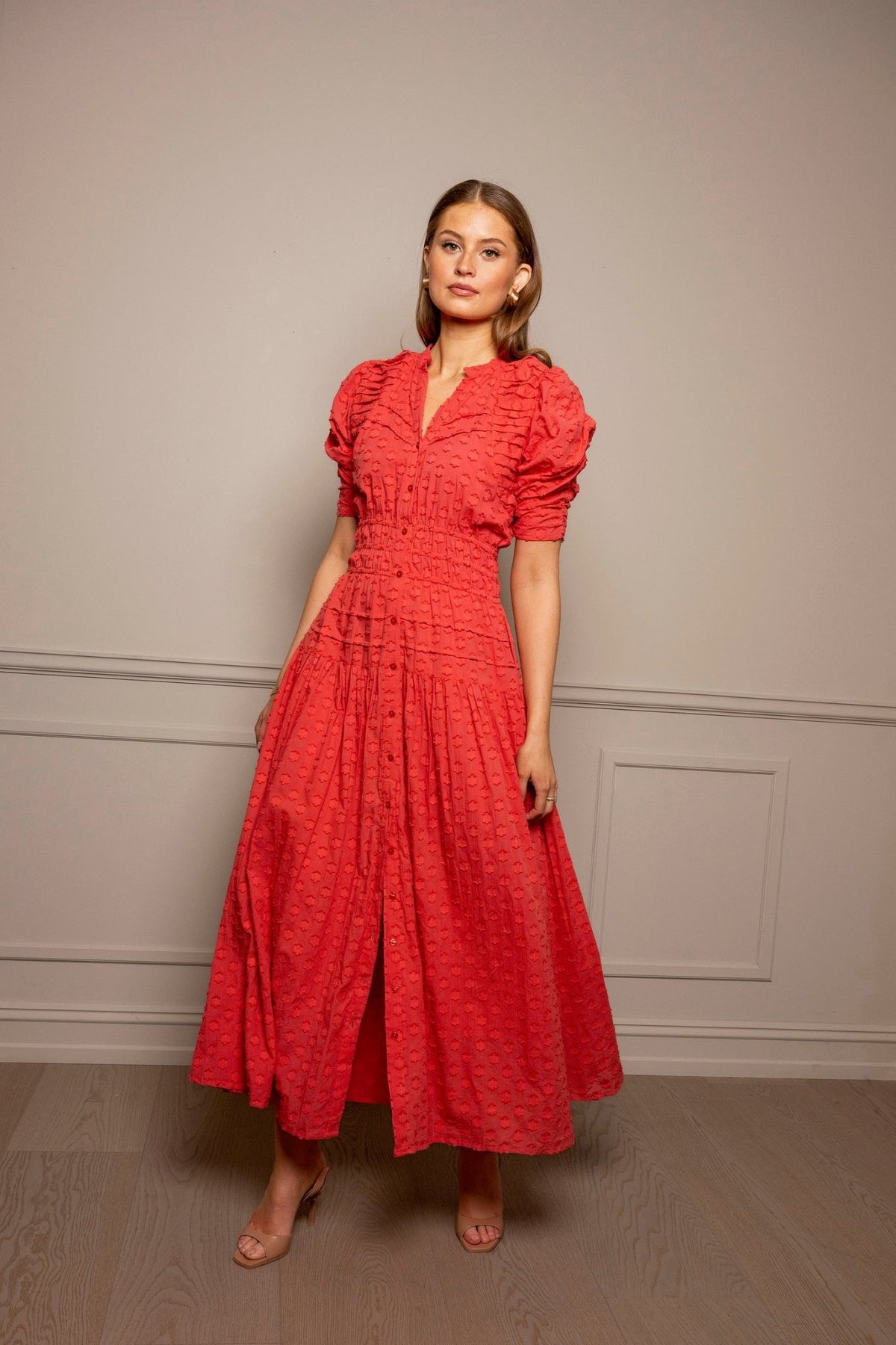 MISSMAYA - Fabienne Dress Candid Apple - Smuk